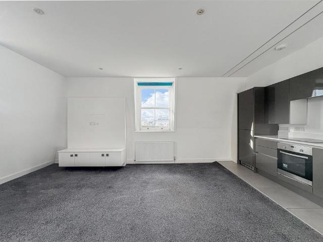 Warrior Square, St. Leonards, TN37 6BS