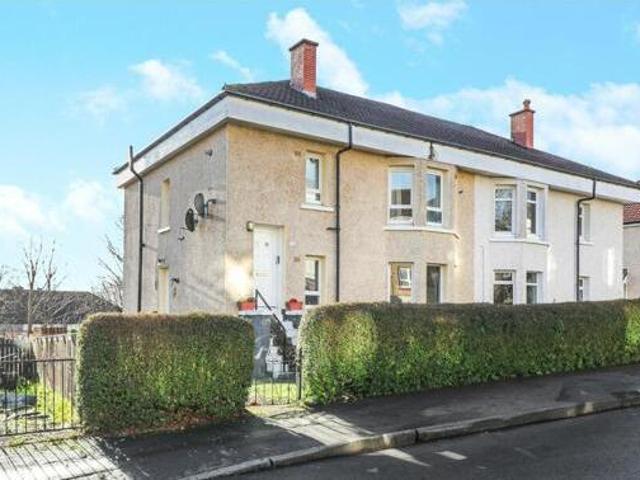 Warriston Crescent, Riddrie, 2 Bedroom Flat