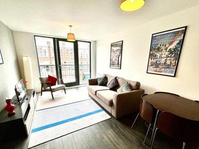 Warstone Lane, Birmingham, 2 Bedroom Apartment