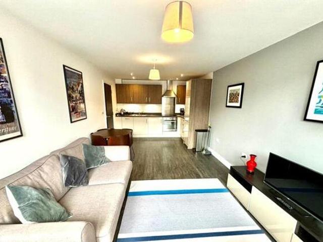 Warstone Lane, Birmingham, 2 Bedroom Apartment
