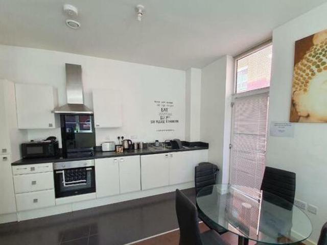 Warstone Lane, Birmingham, 2 Bedroom Apartment