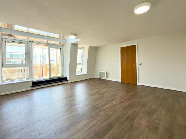 Warstone Lane, Birmingham B18 2 bed duplex to rent £1,600 pcm £369 pw