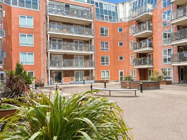 Warstone Lane, Birmingham, B18 6HU, United Kingdom | 2 bed duplex for rent #166899139 | Rentberry
