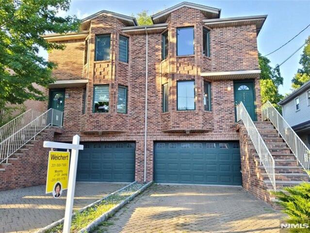 Washington Ave Unit B, Cliffside Park, Home For Sale