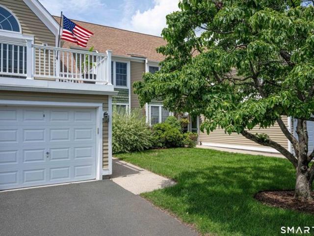 Washington Ave Apt F, North Haven, Home For Sale