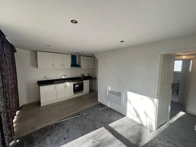 Washington Avenue, HEMEL HEMPSTEAD, HP2 1 bed apartment to rent £1,150 pcm £265 pw