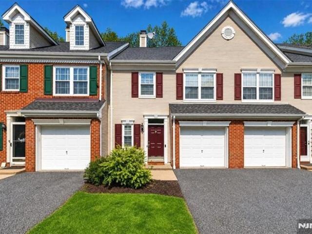 Washington Ct, Montville Township, Home For Sale