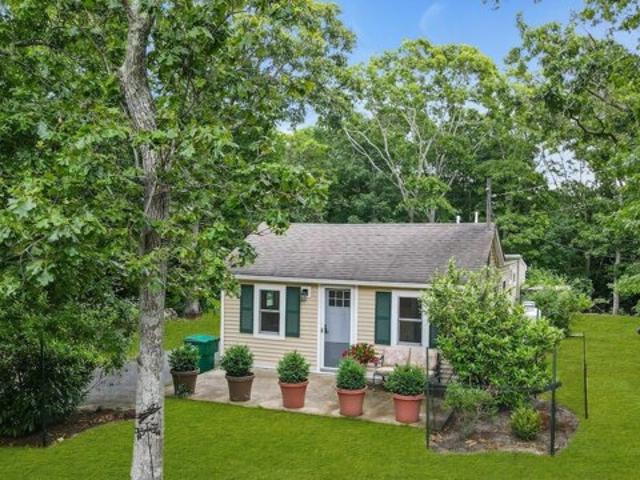 Washington Heights Ave, Hampton Bays, Home For Sale