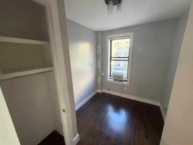 Washington Heights Room Available Now