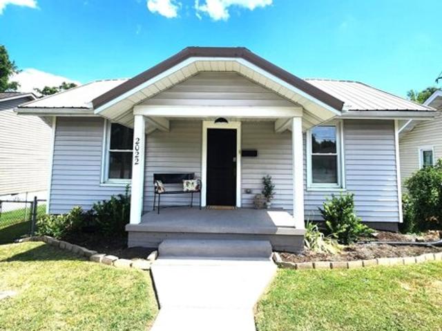 Washington Pike, Knoxville, Home For Sale