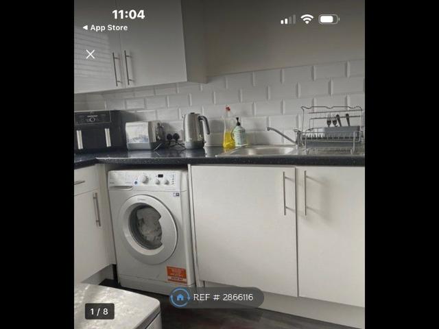 Washington Road, London E18, 1 bed flat to rent, £1,475 pcm | PrimeLocation