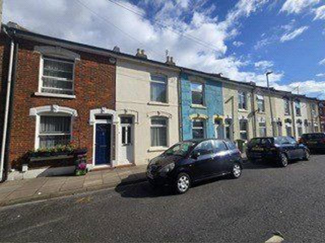 Washington Road, Portsmouth, Hampshire PO2, 2 bed terraced house to rent, £1,250 pcm | PrimeLocation