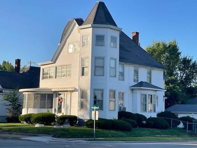 Washington St, Beardstown, Home For Sale