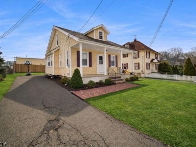 Washington St, Berkeley Heights Twp, Home For Sale