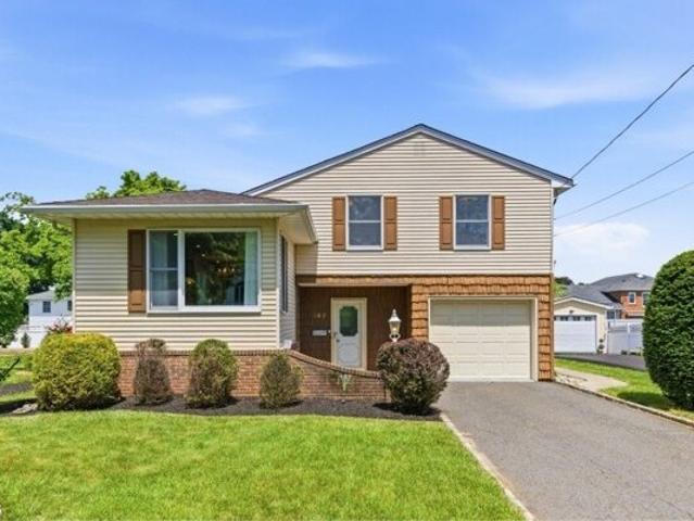 Washington St, Berkeley Heights Twp, Home For Sale