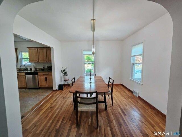 Washington St, Bristol, Home For Sale