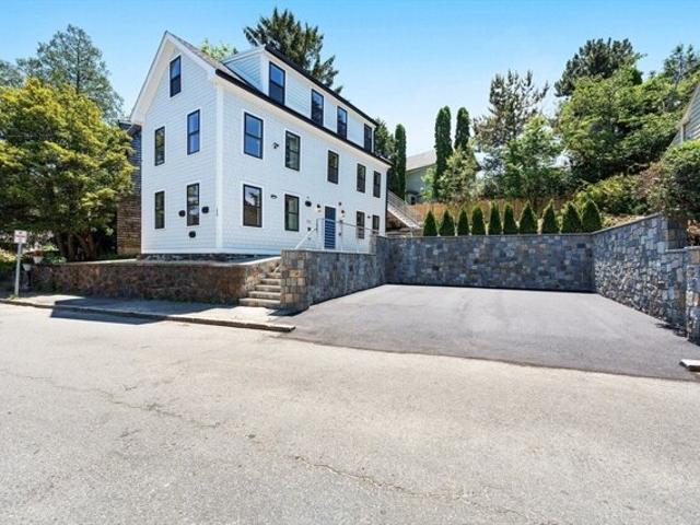 Washington St Unit B, Marblehead, Condo For Sale