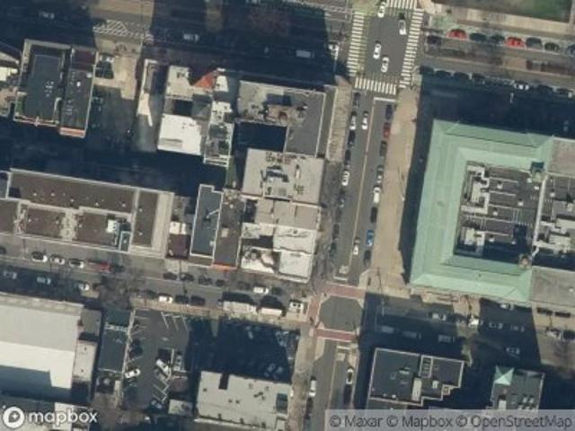 Washington St