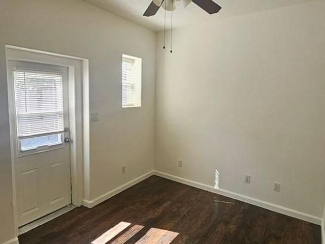 Washington Street SE 317 1 Bedroom Apartment for Rent at 317 Washington St Se, Albuquerque, NM 87108 Nob Hill