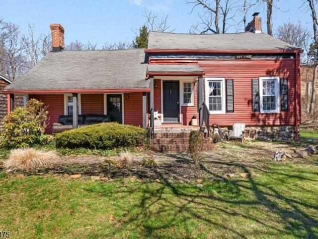 Washington Valley Rd, Bridgewater Twp, Home For Sale