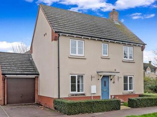 Washpool Road, Bishops Cleeve, 3 Bedroom Detached