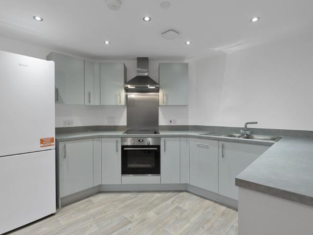 Watanabe Cruik, South Queensferry. 2 bed flat to rent £1,225 pcm £283 pw