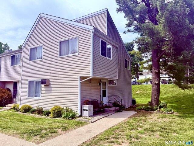 Watch Hill Cir Unit,cromwell, Home For Sale