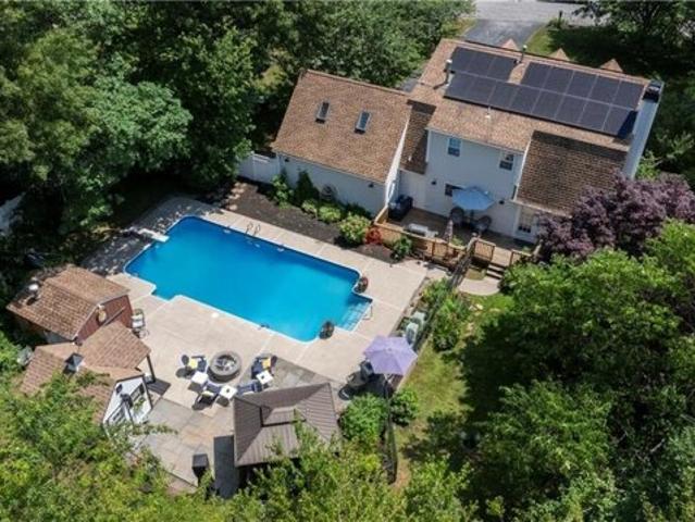 Watch Hill Way, South Kingstown, Home For Sale