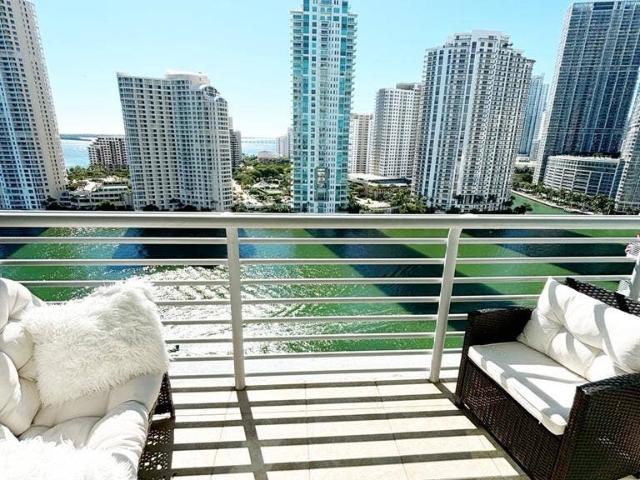 WATER VIEW FURNISHED BEDROOM +BATHR