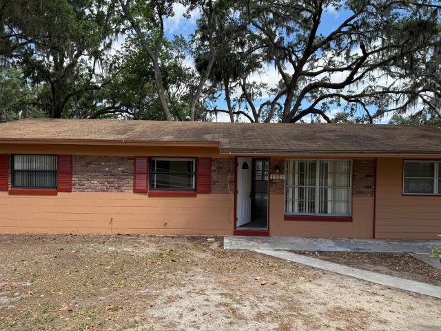 Water View Remodeled 4 bedroom and 2 bath Sunroom