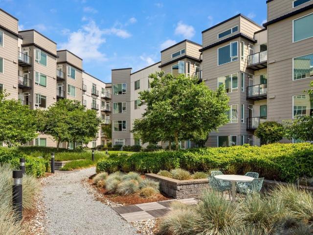 WATER Waterscape at Juanita Village 2 Bedroom Apartment for Rent at 11801 97th Ln Ne, Kirkland, WA 98034 South Juanita