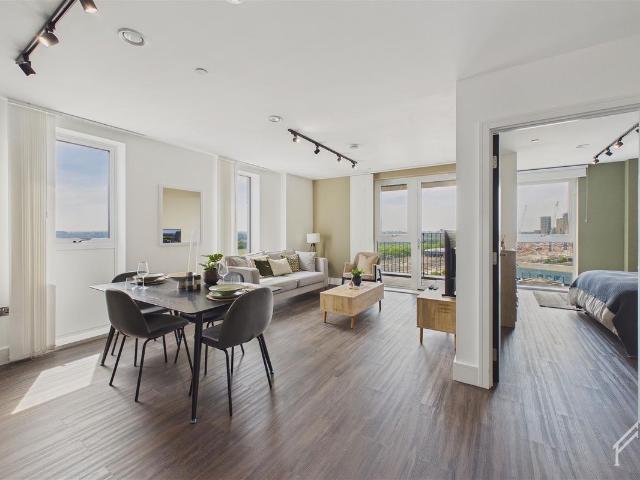 Water Way, North Kensington London NW10, 2 bed flat to rent, £2,560 pcm | PrimeLocation