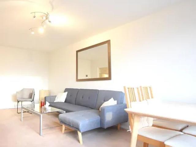 Water Gardens 301 396, 301 396 Norfolk Crescent, London, W2 2DH, United Kingdom | 1 bed apartment for rent #167380985 | Rentberry