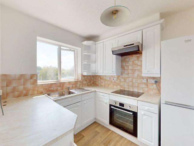 Water Lane, London SE14, 1 bed flat to rent, £1,600 pcm | PrimeLocation