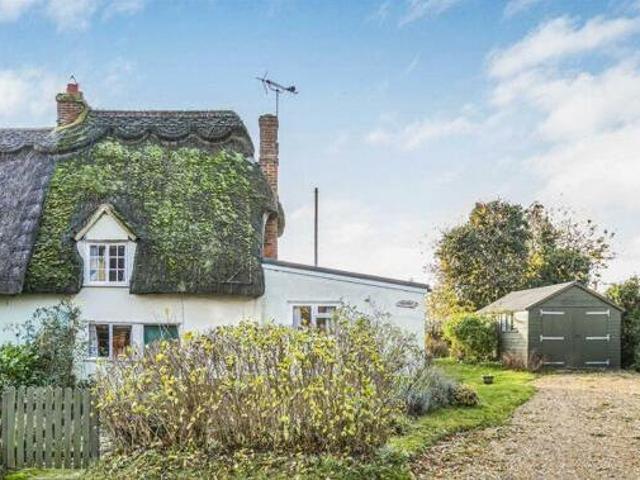 Water Lane, Radwinter, 2 Bedroom Cottage