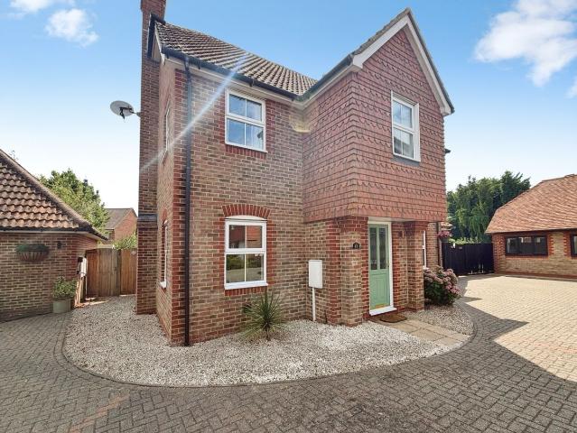 Water Meadows, Marlow Meadows, Fordwich, Canterbury CT2, 5 bed detached house to rent, £3,200 pcm | PrimeLocation