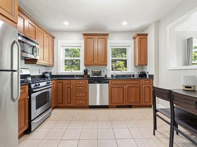 Water St Apt,wakefield, Condo For Sale