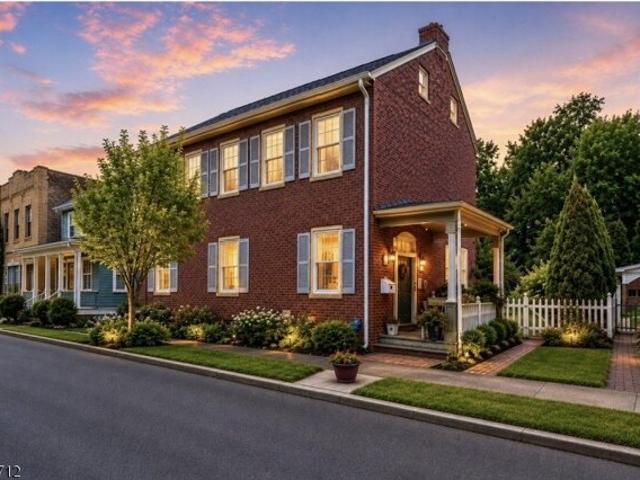 Water St, Belvidere, Home For Sale