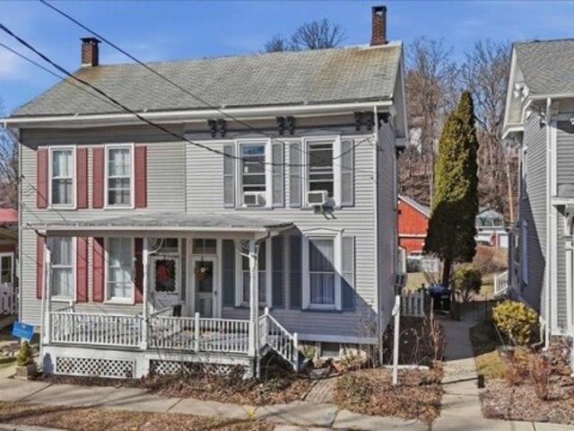 Water St, Belvidere, Home For Sale