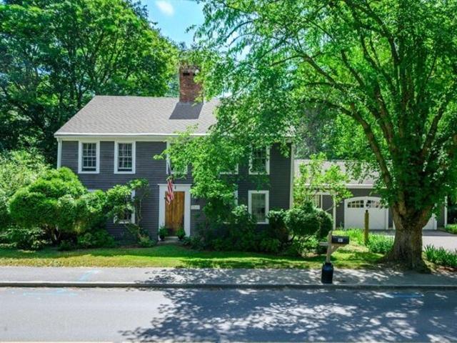 Water St, Pembroke, Home For Sale