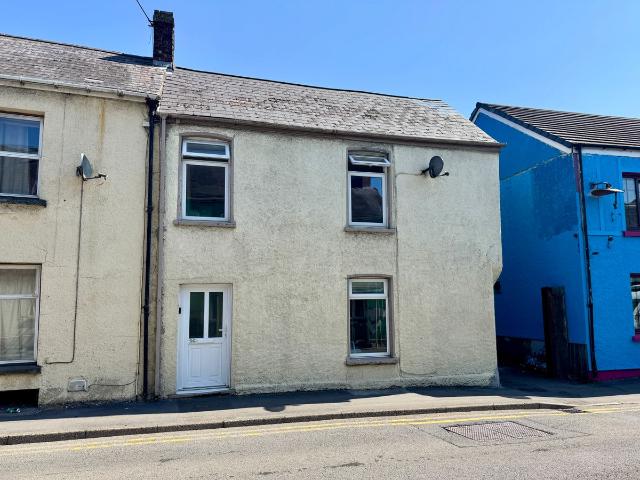 Water Street, Carmarthen SA31, 2 bed property to rent, £750 pcm | PrimeLocation