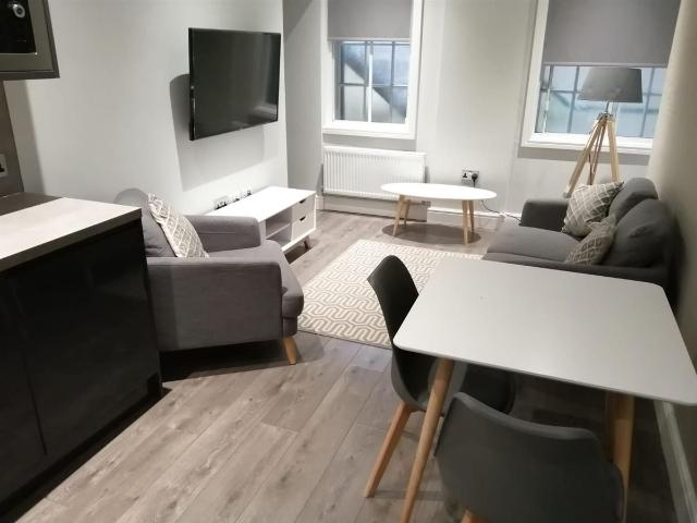 Water Street, Liverpool L2, 1 bed flat to rent, £975 pcm | PrimeLocation