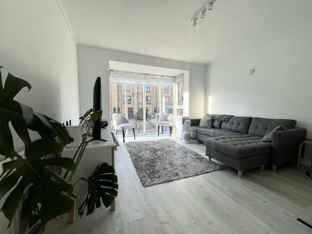 Waterman Way, London E1W, 2 bed flat to rent, £2,400 pcm | PrimeLocation