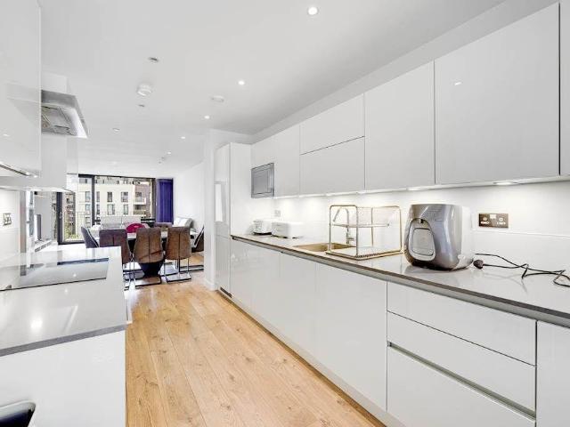 Waterman House, Forrester Way, London 3 bed apartment to rent £3,850 pcm £888 pw