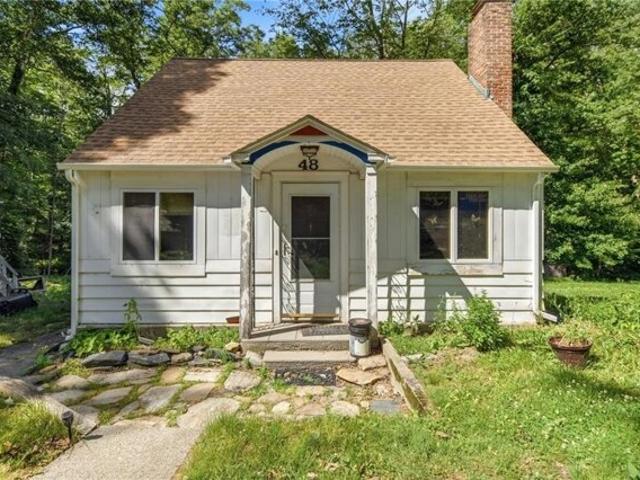 Waterman Lake Dr, Glocester, Home For Sale