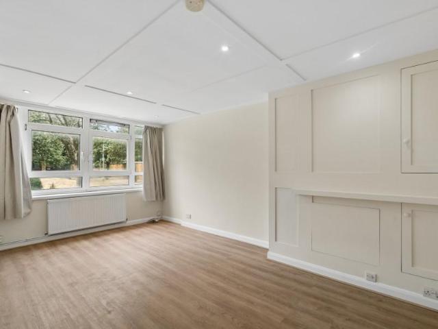Waterman Street, West Putney 3 bed flat to rent £3,000 pcm £692 pw
