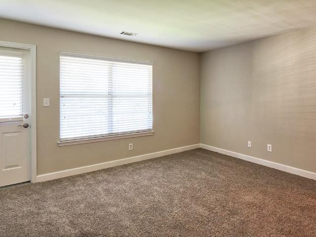 Watermans Crossing Apartments 3 Bedroom Apartment for Rent at 638 River Bend Ct, Newport News, VA 23602 Palmer