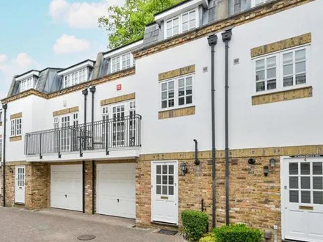 Watermans Mews, London, W5 3TU, United Kingdom | 2 bed house for rent #167595952 | Rentberry