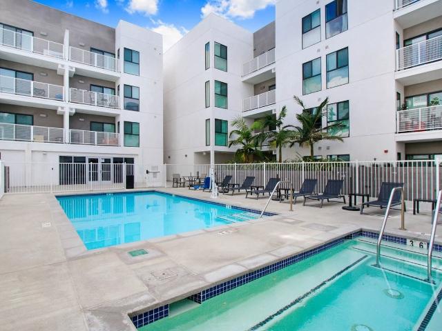Watermark Apartments Studio Apartment for Rent at 6625 Reseda Blvd, Los Angeles, CA 91335 Reseda