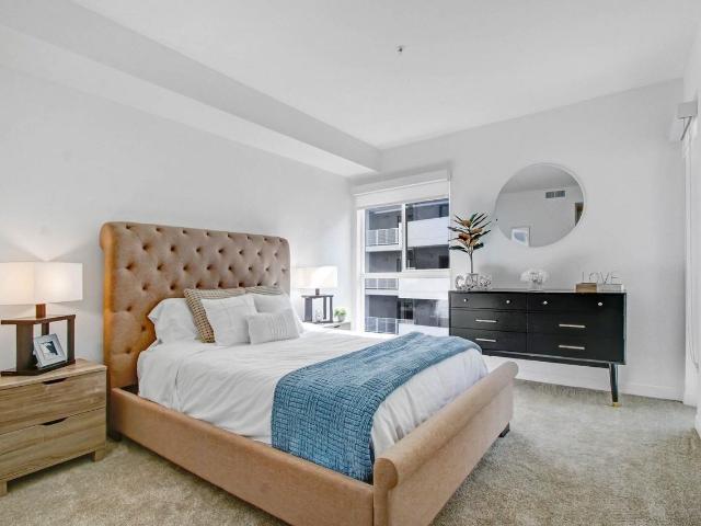 Watermark Apartments Studio Apartment for Rent at 6625 Reseda Blvd, Los Angeles, CA 91335 Reseda